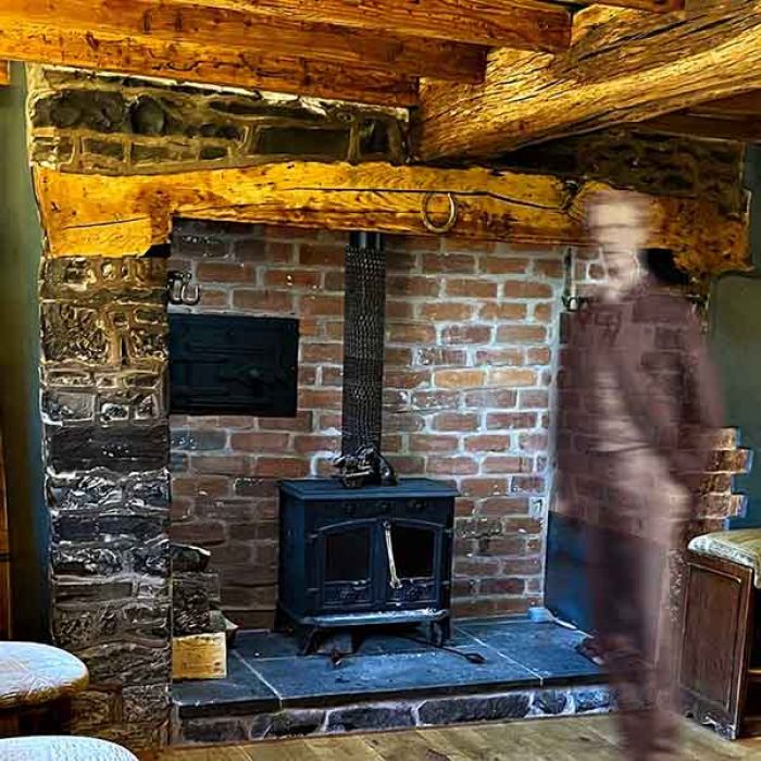 Dolau Inn - Mochdre, Powys | Rural pub with food menu, bunkhouse and ...